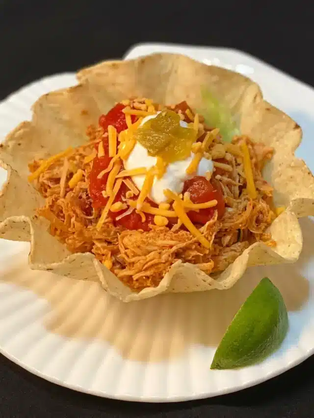 Lazy Slow Cooker Chicken Tacos - The Lazy Slow Cooker
