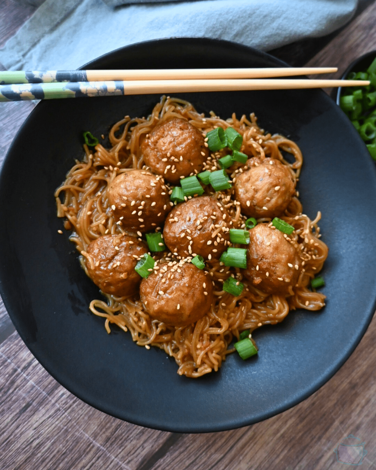 Slow Cooker Monglian Meatball Ramen - The Lazy Slow Cooker